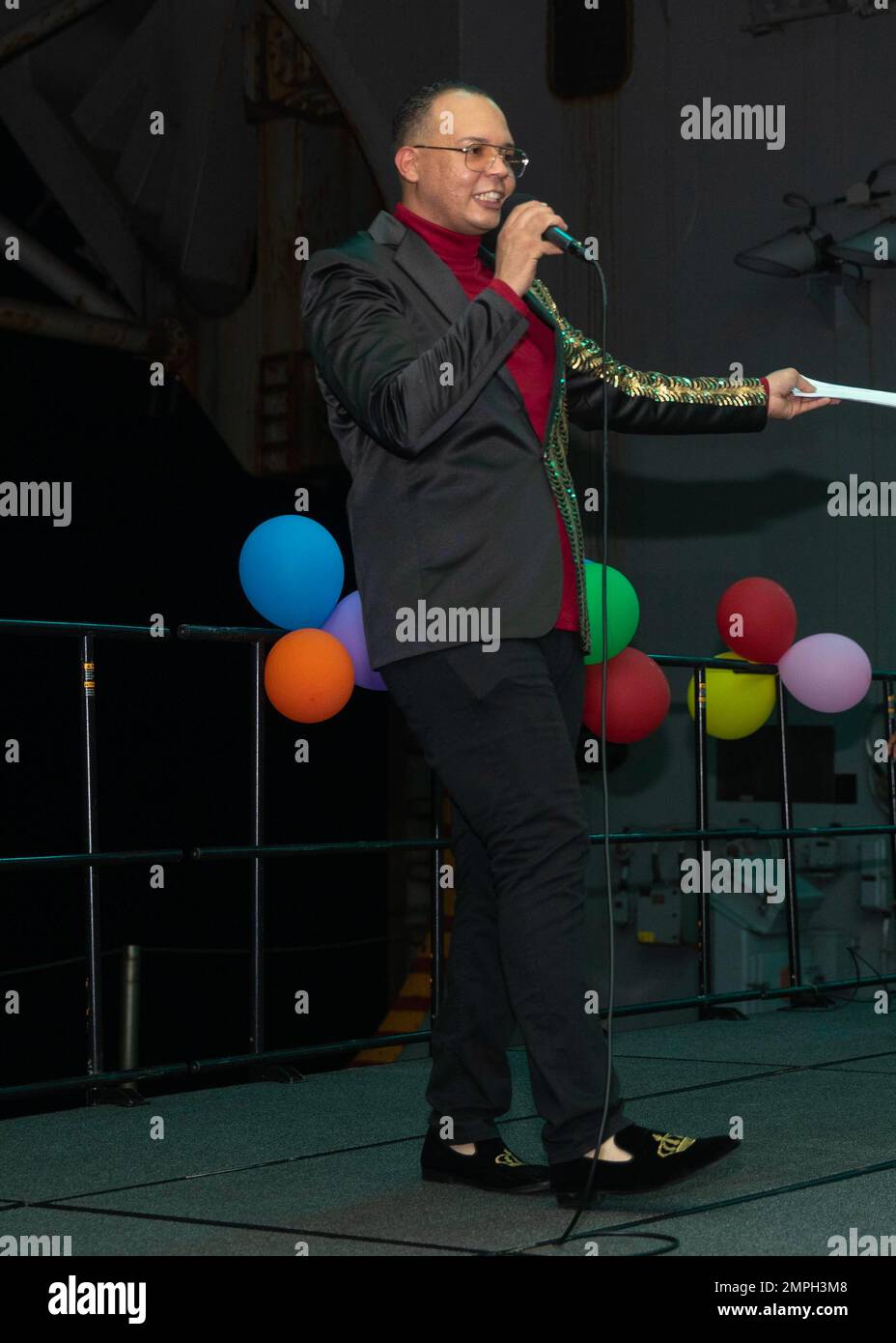 221015-N-VJ326-1085 PHILIPPINE SEA (Oct. 15, 2022) – Aviation ...