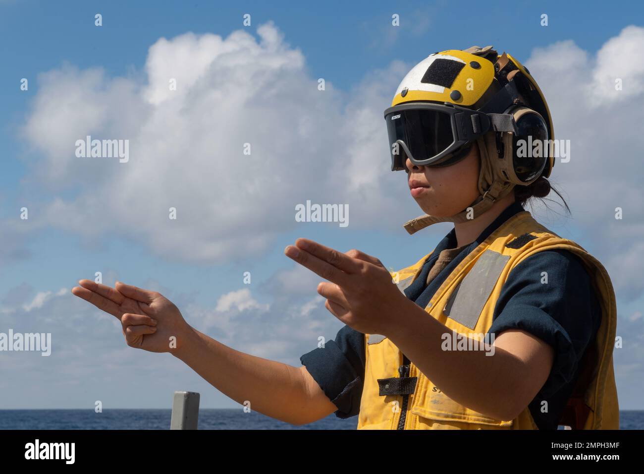 221015-N-SN516-1099 PACIFIC OCEAN (Oct. 15, 2022) U.S. Navy Boatswain's ...