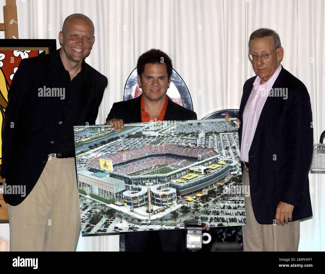 - World renowned artist Romero Brito attends the press conference ...