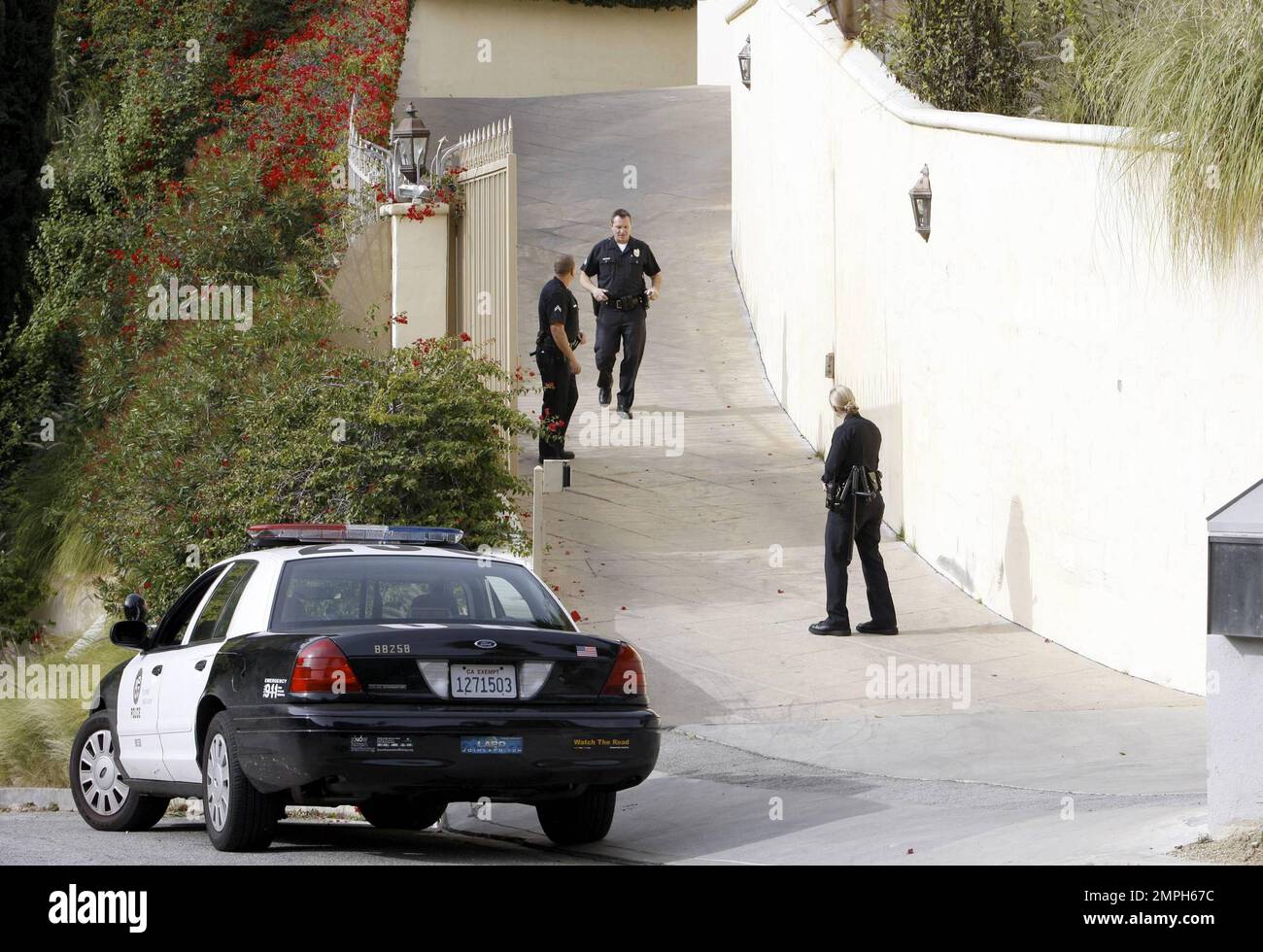 Simon Monjack Funeral