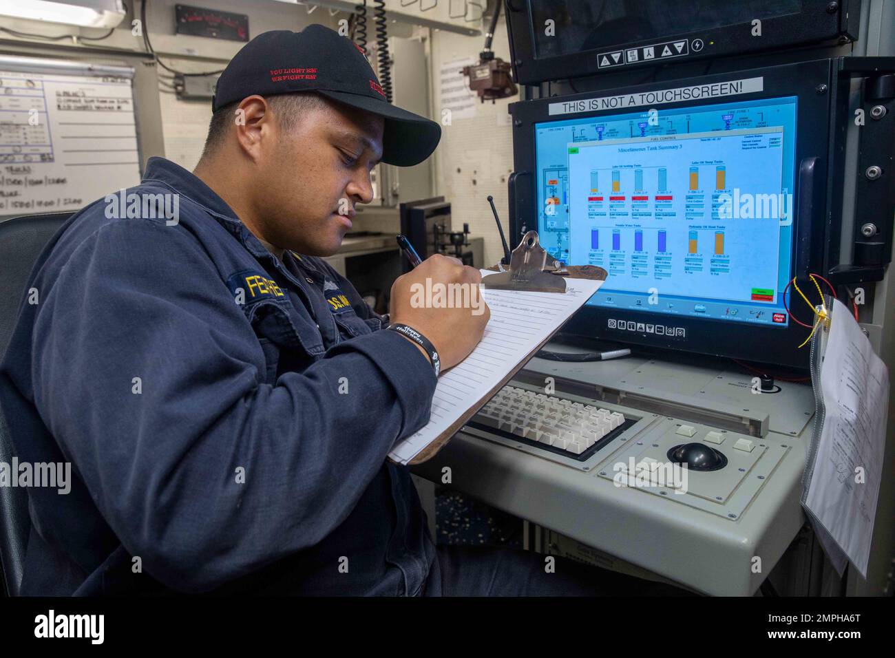 221017-N-EH998-1005 DUQM, Oman (Oct. 17, 2022) Machinist’s Mate Chief ...