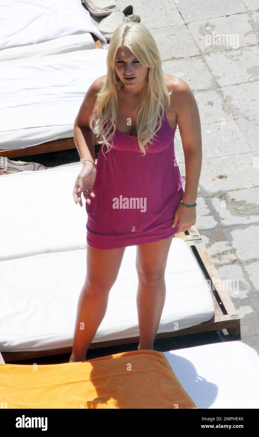 Exclusive!! Amid reports that reality tv star Brooke Hogan is ...