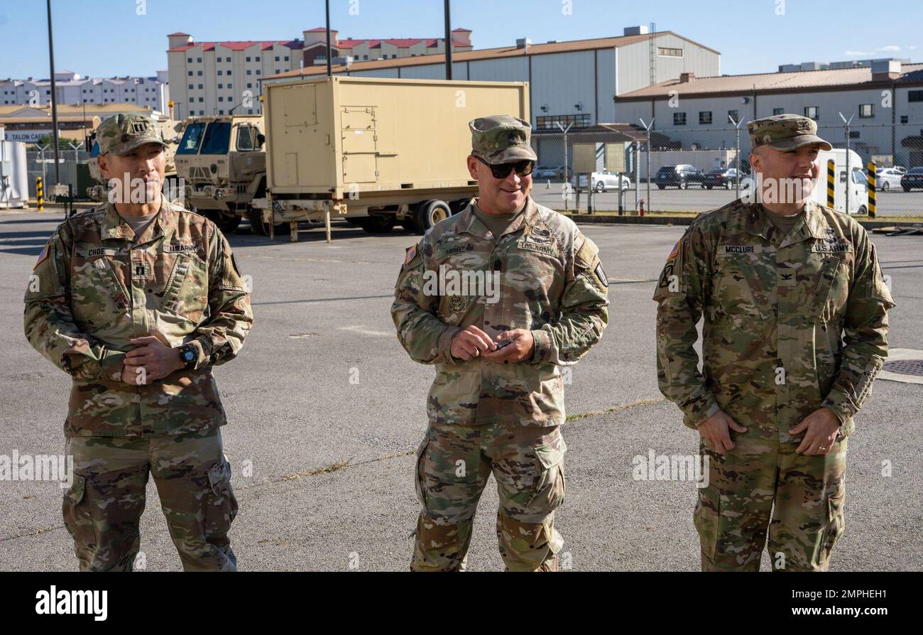 Soldiers from Alpha Company, 304th ESB-E Battalion, receive coins for ...