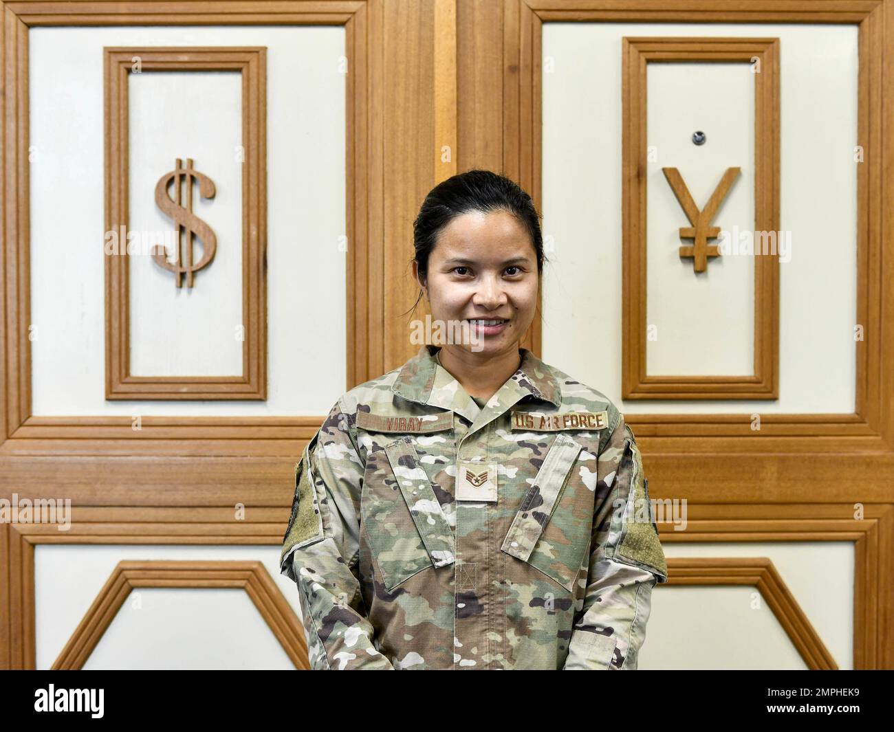 U.S. Air Force Staff Sgt. Debrah Viray, 18th Comptroller Squadron ...