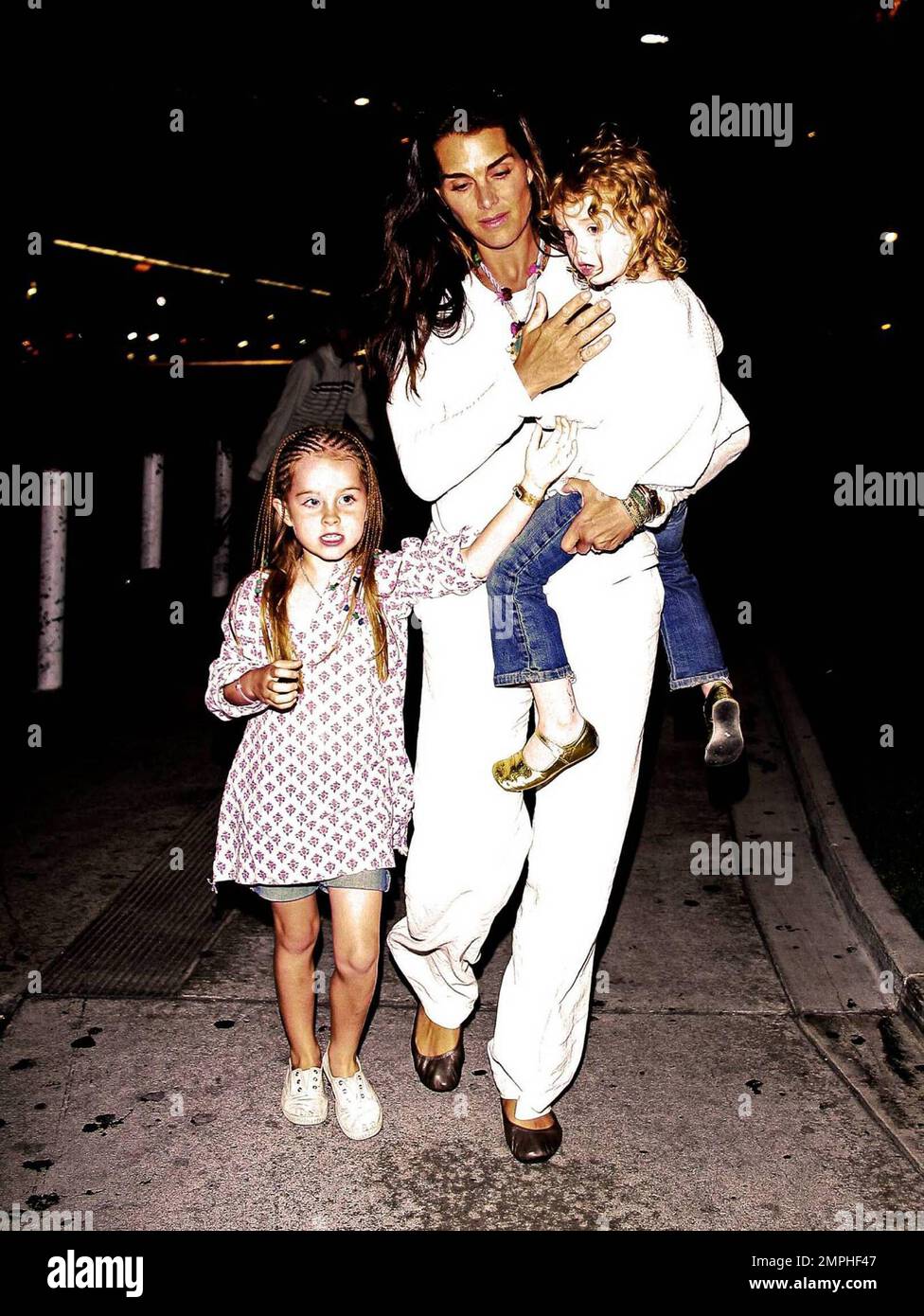 Brooke Shields arrives at LAX with her two adorable daughters Rowan and ...