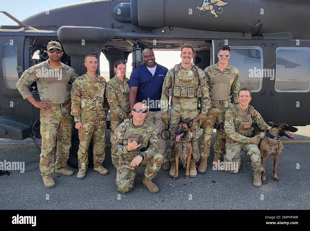 U.S. Army air crew from Bravo Company, 3rd Battalion, 142nd Assault ...