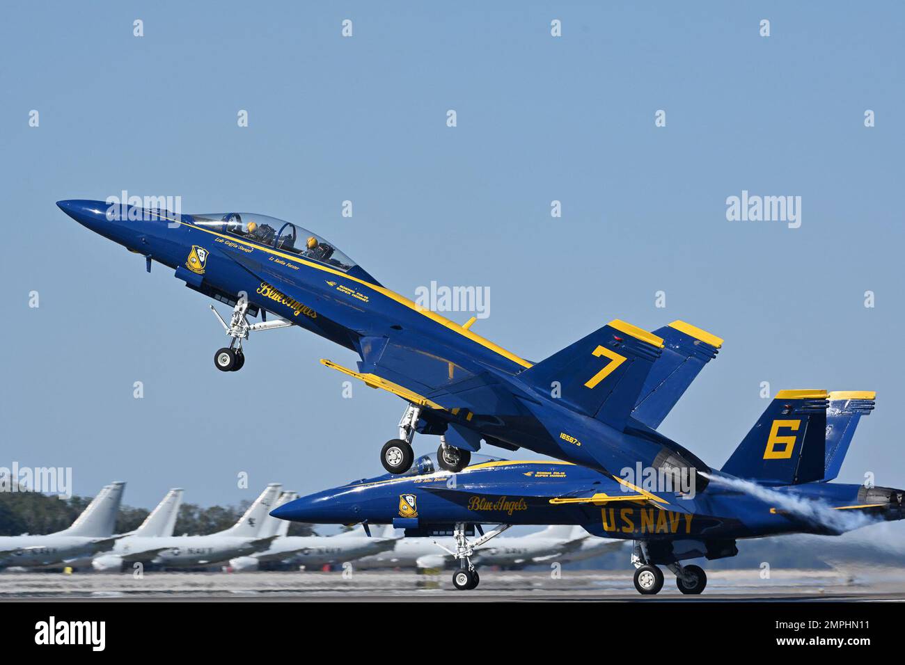 JACKSONVILLE, FL. (Oct. 21, 2022)F/A-18 Super Hornets from the U.S ...