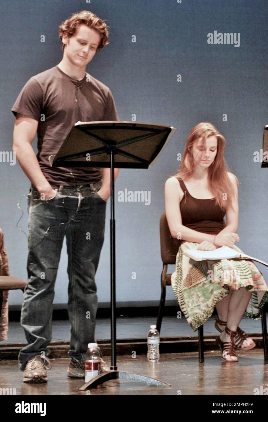 EXCLUSIVE!! "Glee" actor Jonathan Groff and actress Betty Gilpin during ...