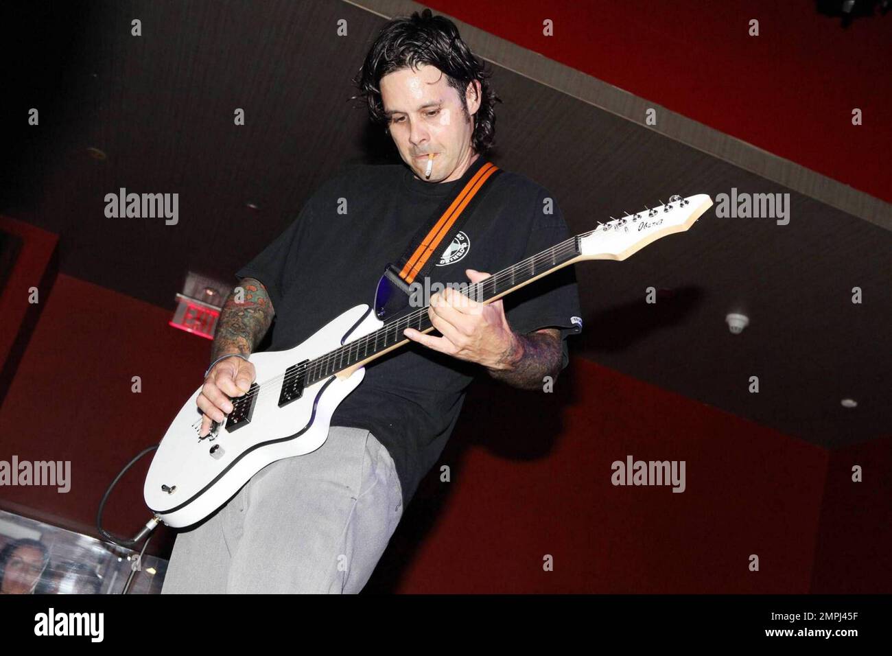 Exclusive!! Rob Patterson performs at Aura nightclub at the Cain Aura 2 ...