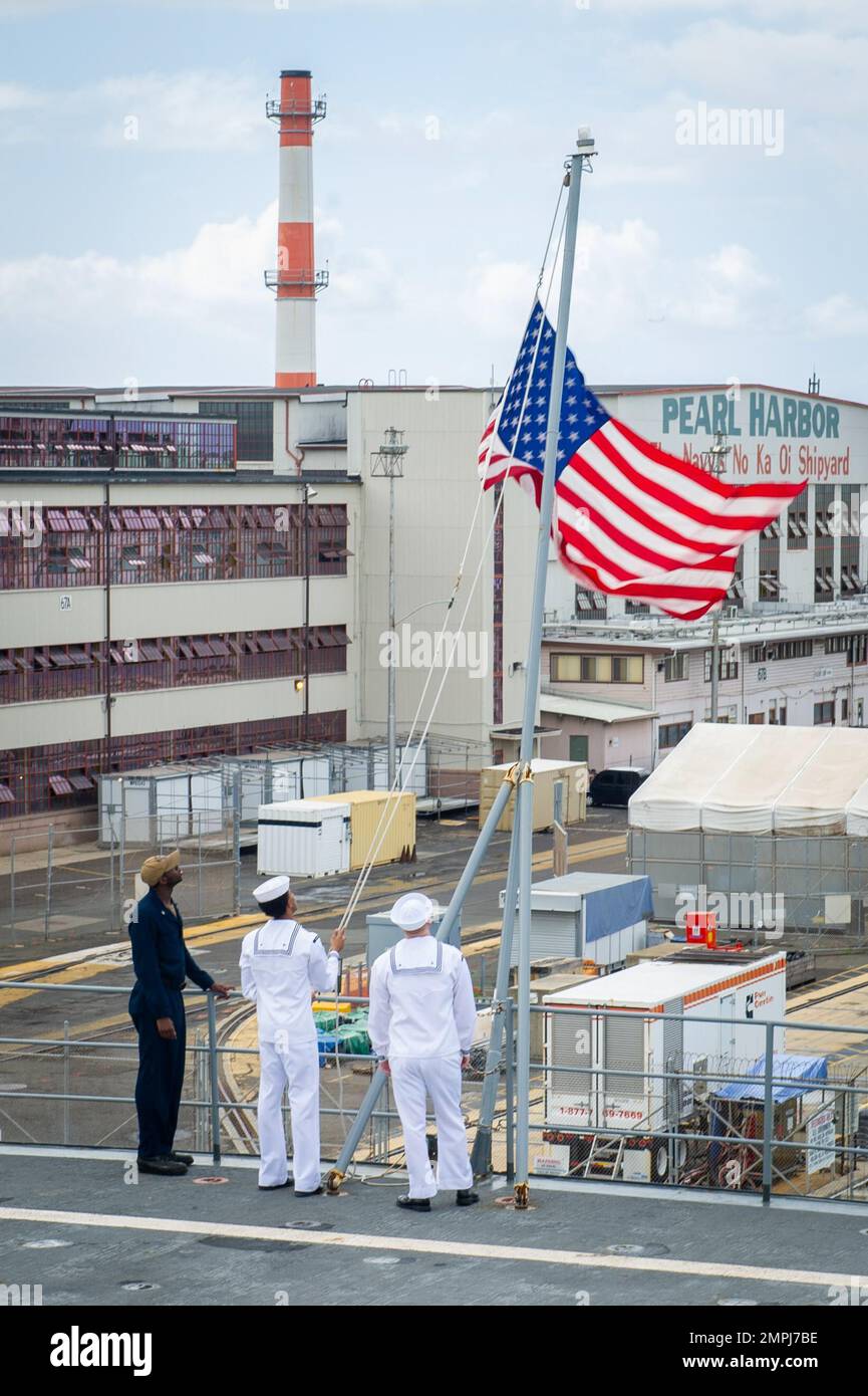 HONOLULU (Oct. 22, 2022) – Sailors assigned to the Emory S. Land-class ...