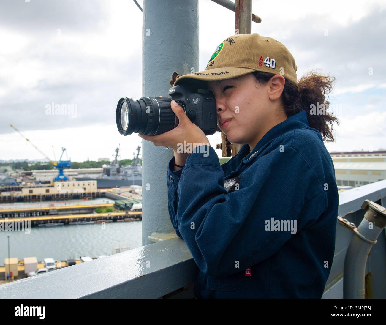 HONOLULU (Oct. 22, 2022) – Mass Communication Specialist 3rd Class ...
