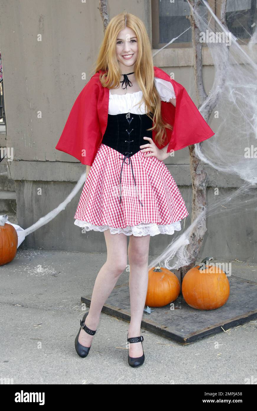 Katherine mcnamara blonde hi-res stock photography and images - Alamy