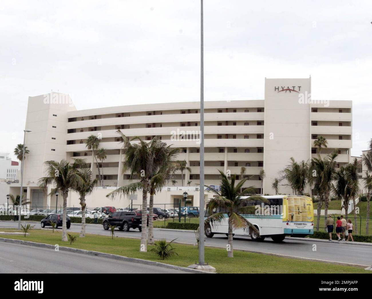 Hyatt hotel cancun hi-res stock photography and images - Alamy