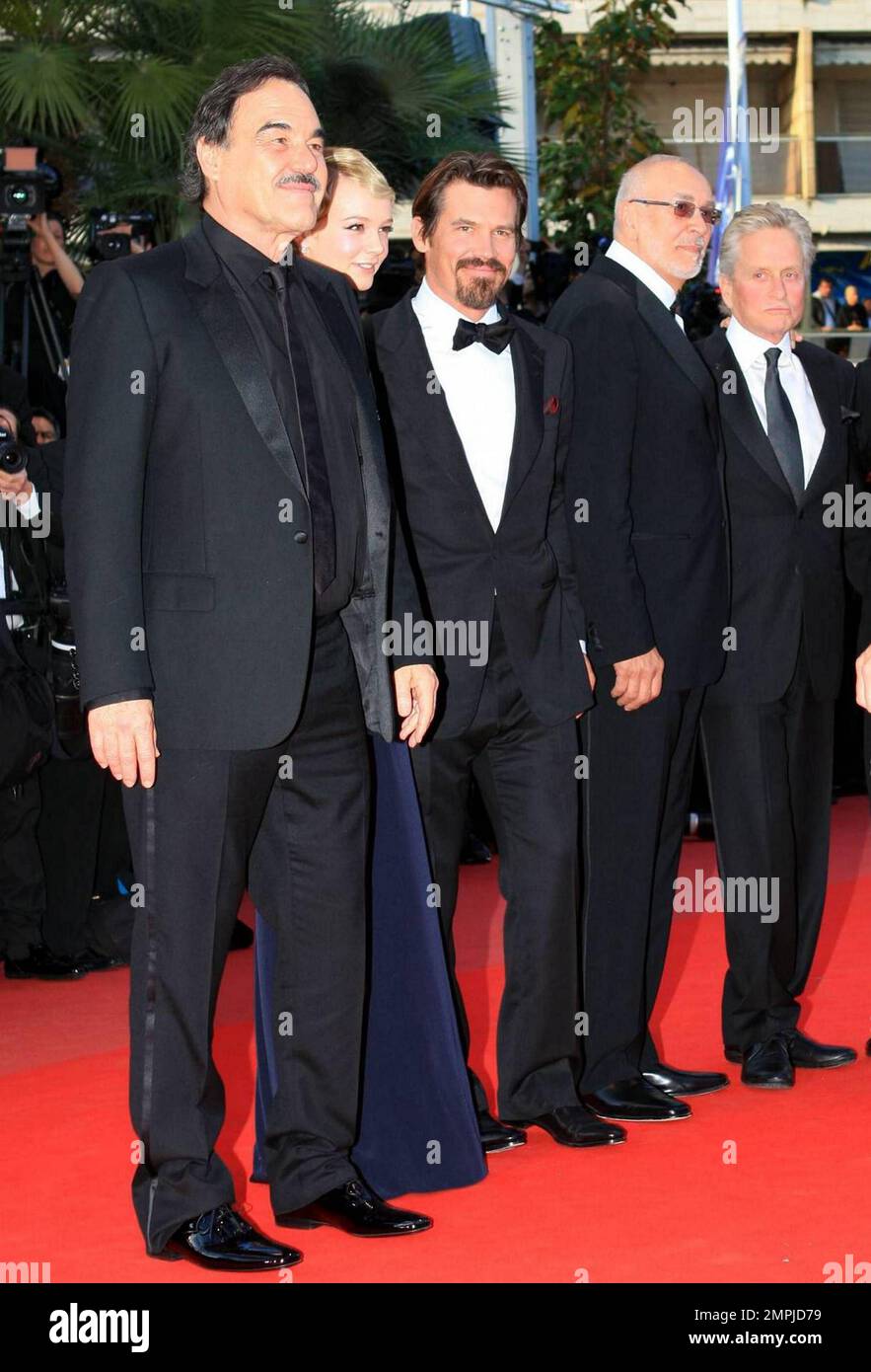 Shia LaBeouf, Oliver Stone, Carey Mulligan, Josh Brolin, Frank Langella ...