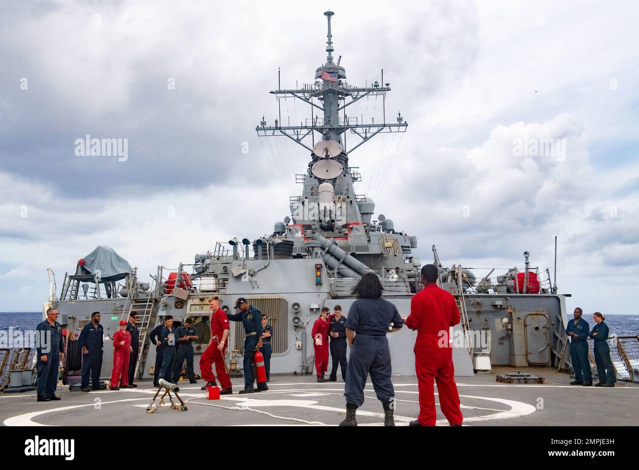 PHILIPPINE SEA (Oct. 27, 2022) Sailors aboard Arleigh Burke-class ...