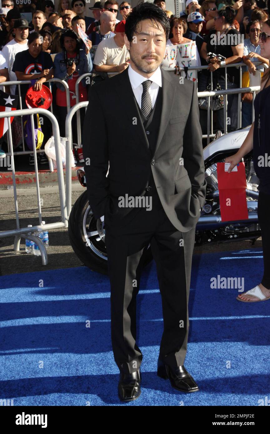 Kenneth choi captain america hi-res stock photography and images - Alamy