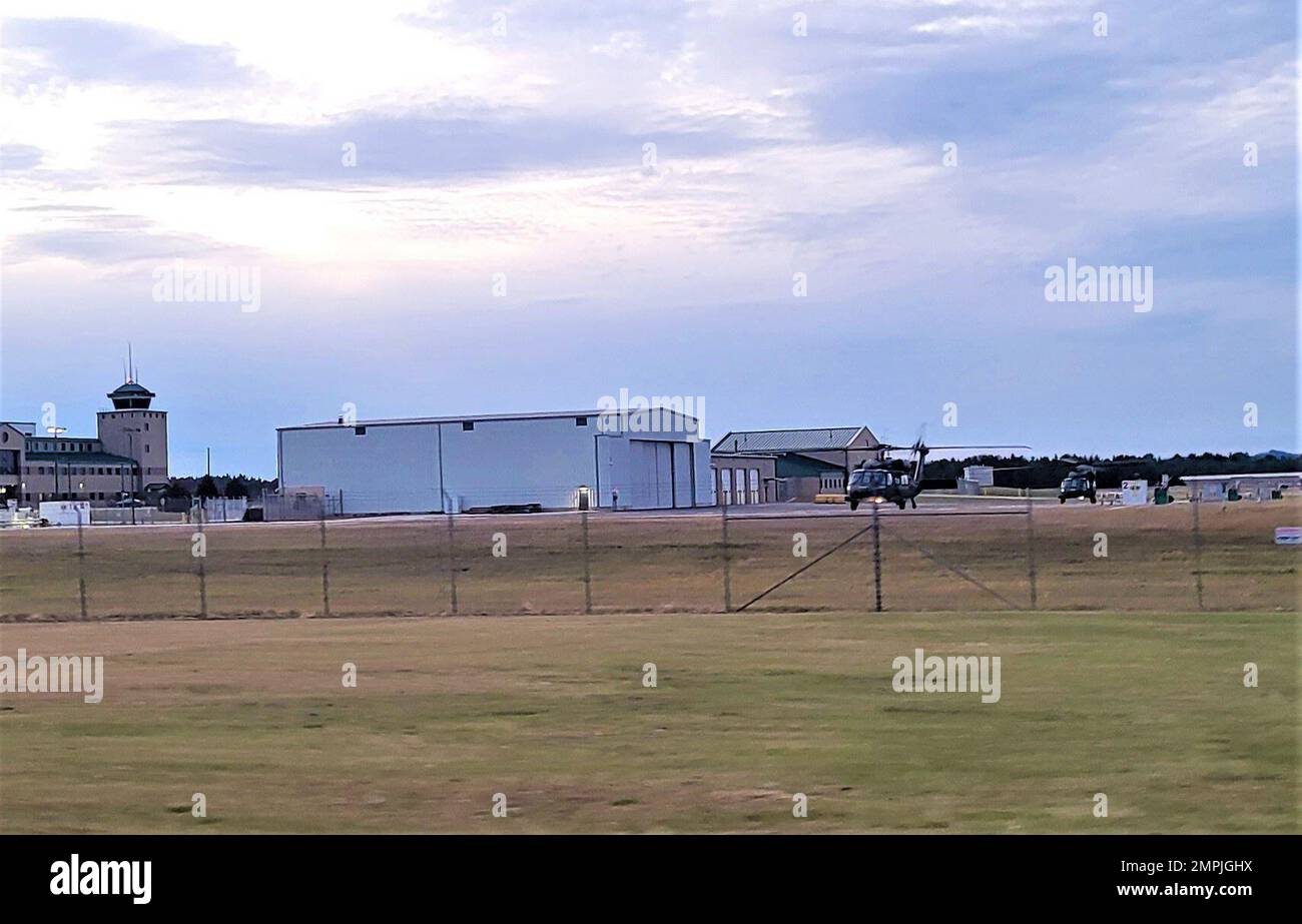 Aircrews with the Minnesota National Guard operate UH-60 Black Hawk ...