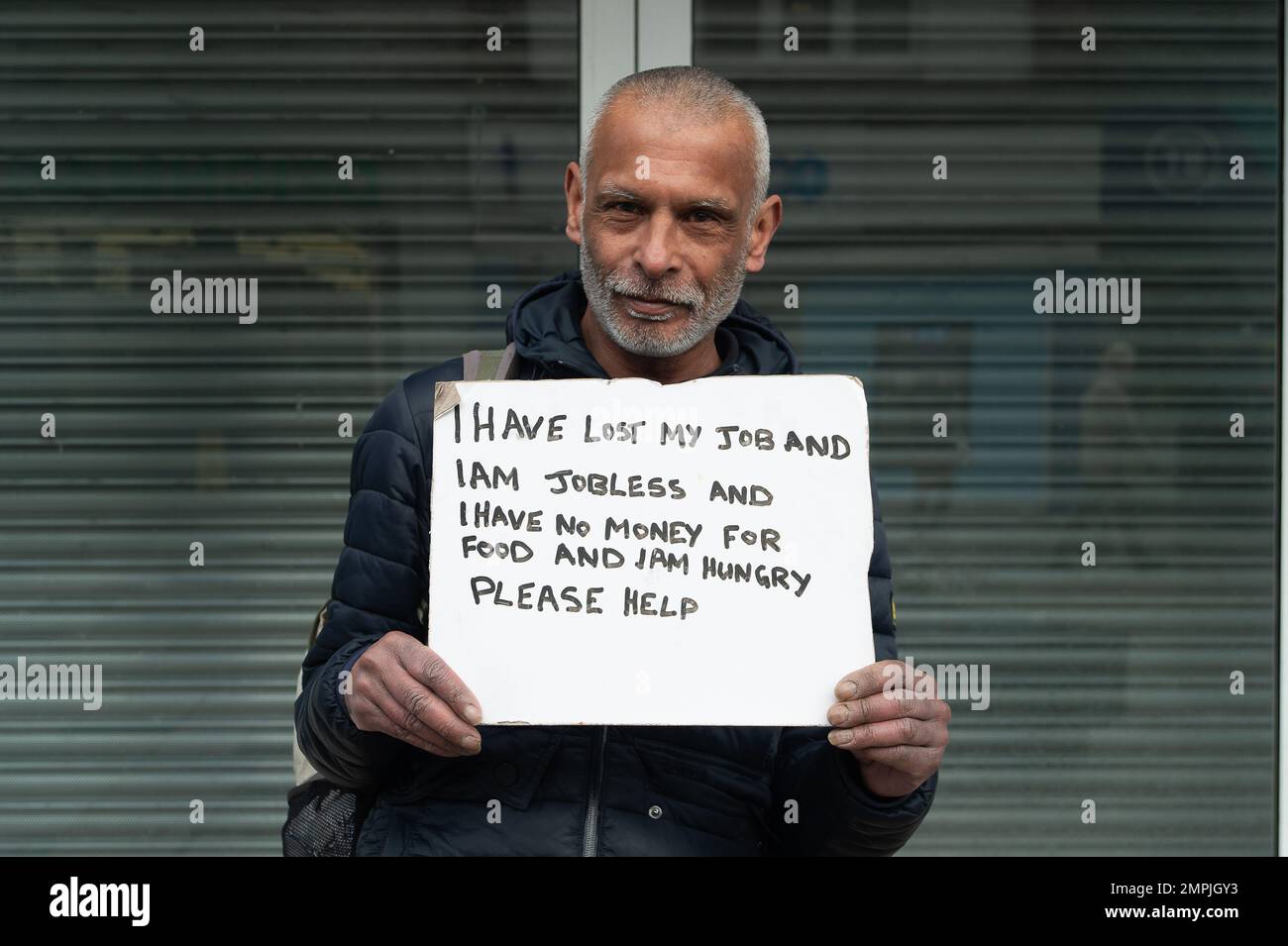 Slough Berkshire Uk 31st January 2023 A Homeless Man Who Has Lost