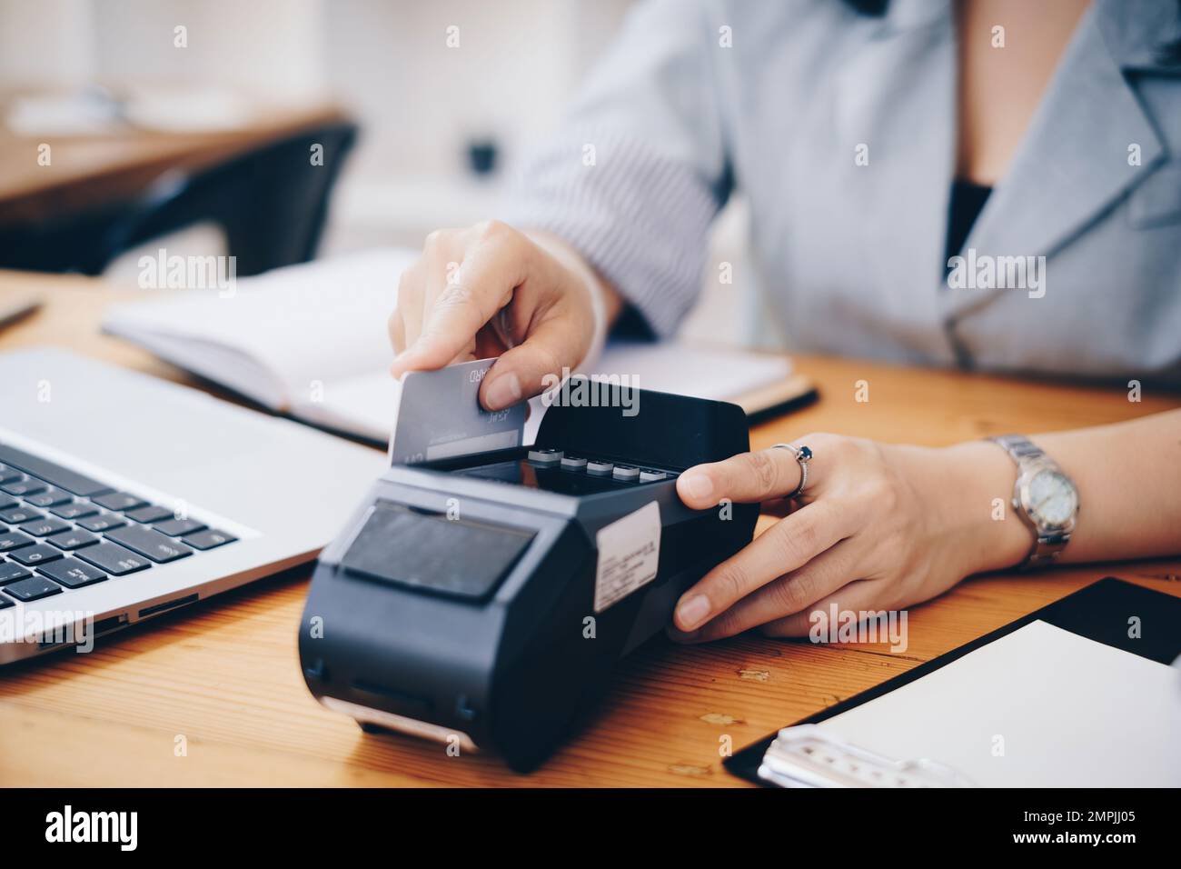 Internet banking debit card reader hi-res stock photography and images ...