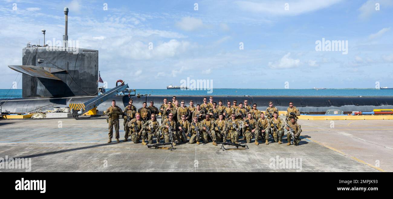 U s team pose group photo hi-res stock photography and images - Alamy