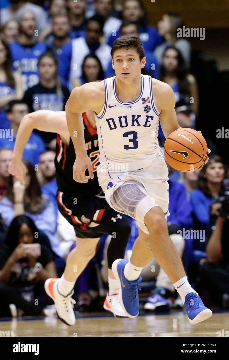 Duke's Grayson Allen (3) dribbles during the first half of an NCAA ...
