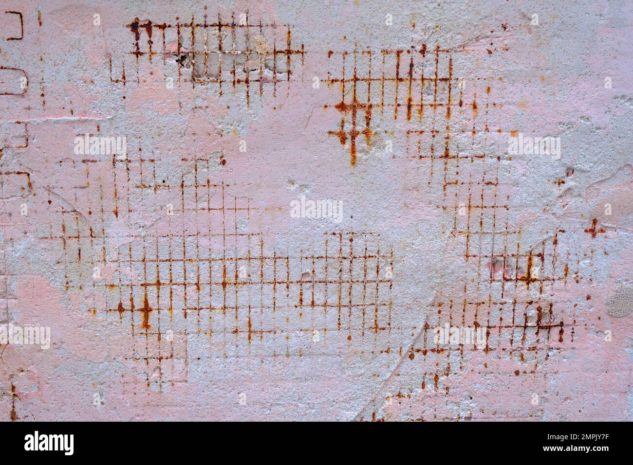 Old rebar hi-res stock photography and images - Alamy