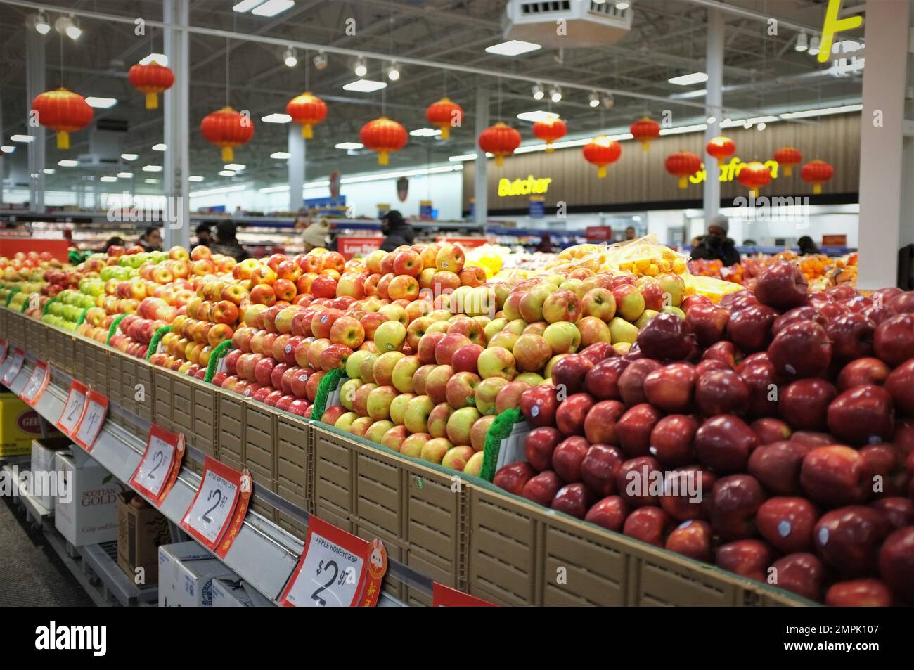 Produce aisles at a Walmart Megastore in Canada Stock Photo - Alamy