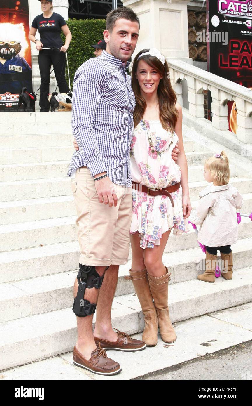 Nicola Tappenden (aka Nicola T), Simon Walton and their daughter Poppy ...