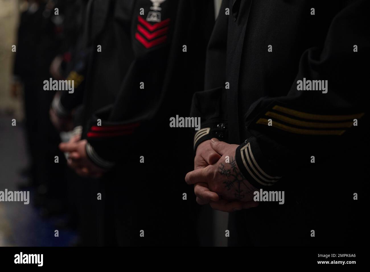 221101-N-VJ326-1071 PACIFIC OCEAN (Nov. 01, 2022) – First class petty ...