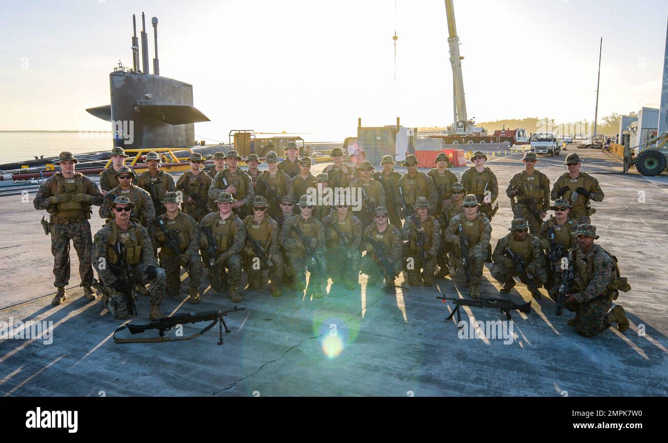 221031-N-EJ241-1014 DIEGO GARCIA, British Indian Ocean Territory (Oct ...