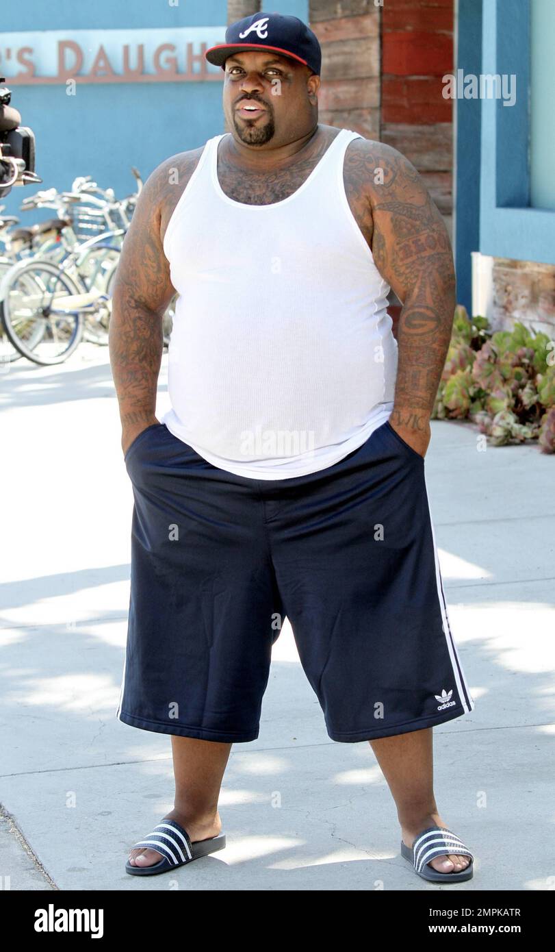 EXCLUSIVE!! Singer and "The Voice" judge Cee Lo Green shows off his ...