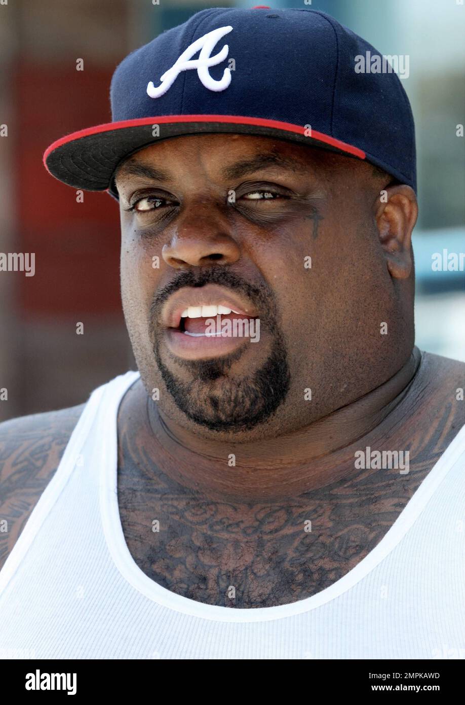 EXCLUSIVE!! Singer and "The Voice" judge Cee Lo Green shows off his ...
