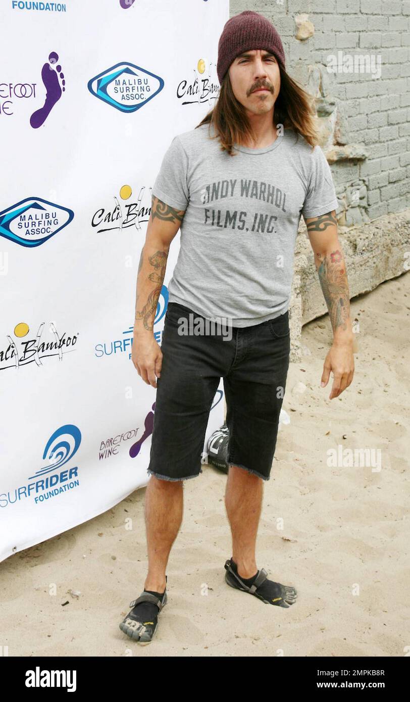 Anthony kiedis moustache hi-res stock photography and images - Alamy