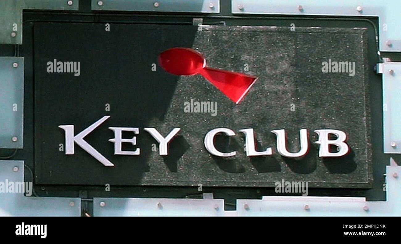 Exclusive!! Guess where Hollywood celebrities go for AA meetings? A ...