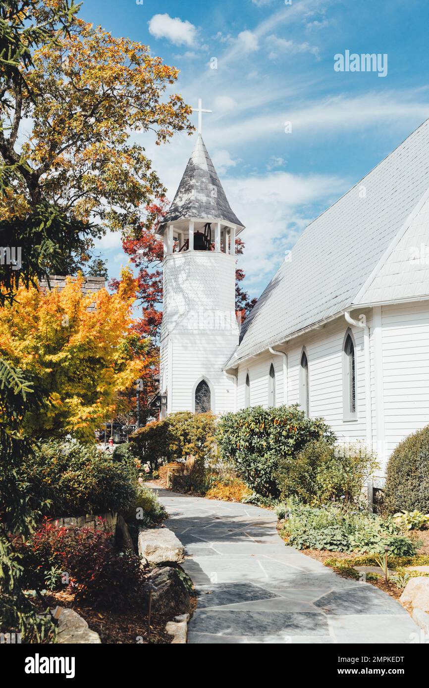 Downtown highlands north carolina hi-res stock photography and images ...