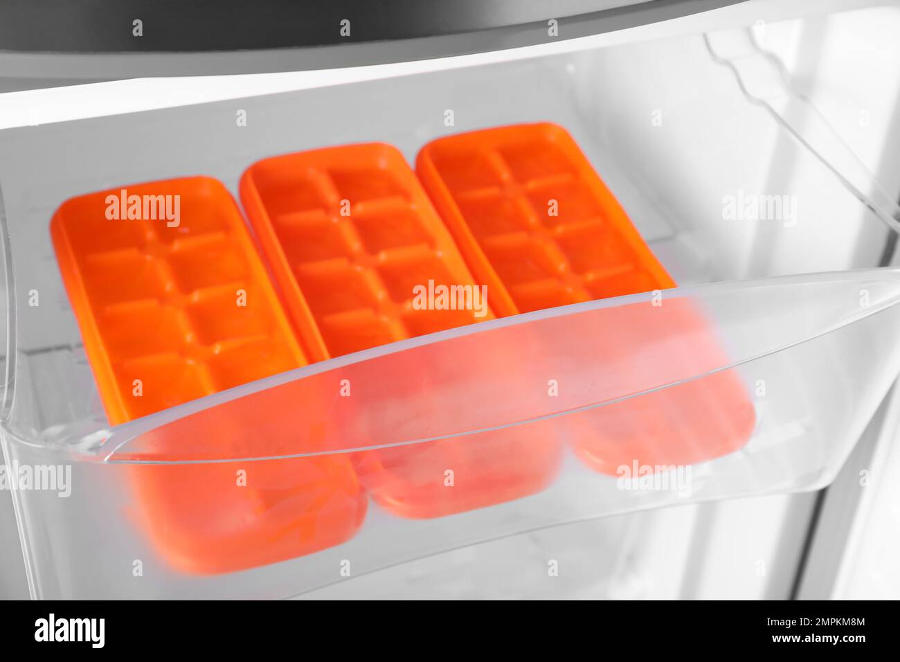 Transparent plastic cube container hi-res stock photography and images ...