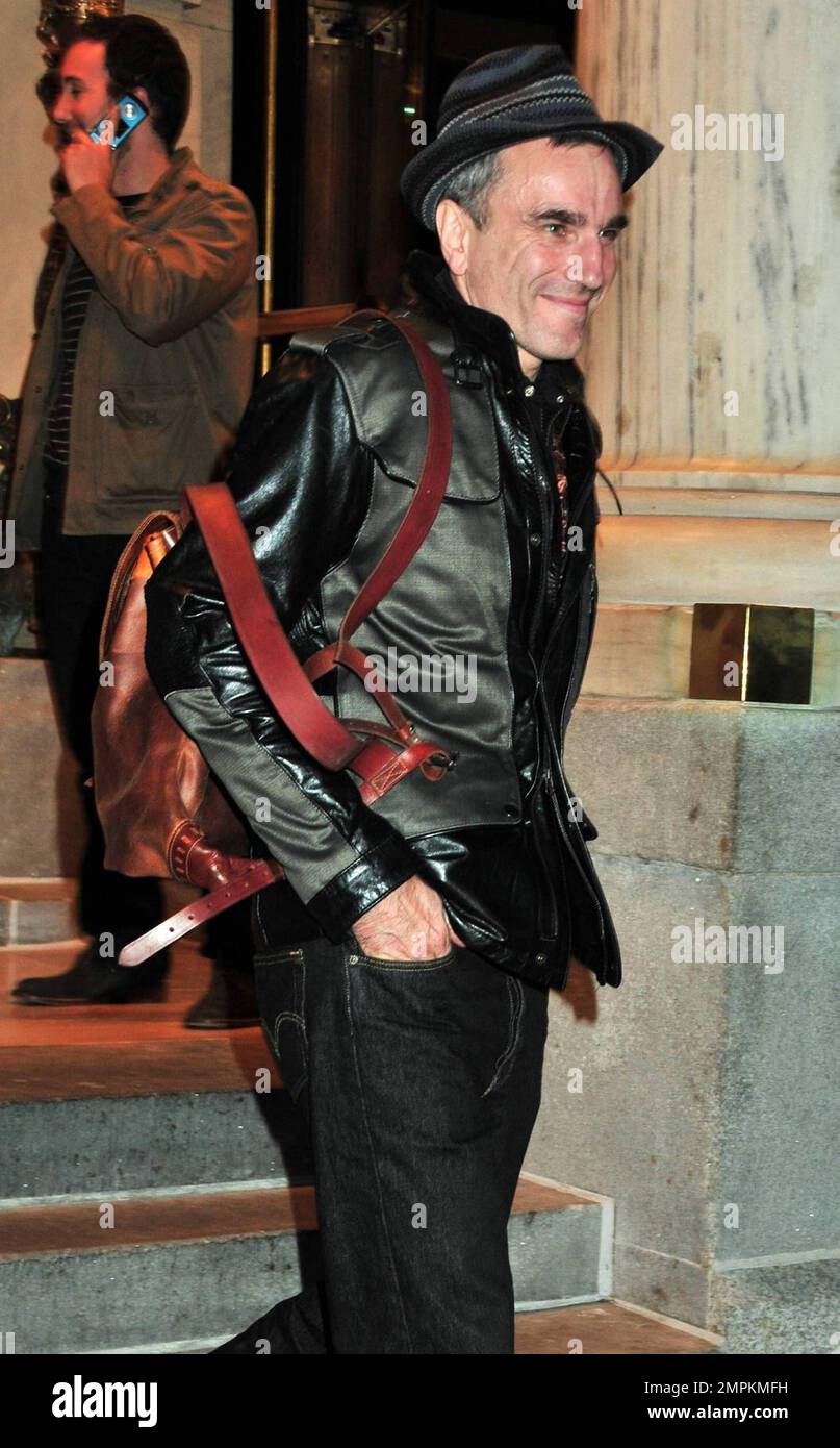 Daniel Day Lewis leaves the Plaza Hotel in New York, NY. 11/16/09 Stock ...
