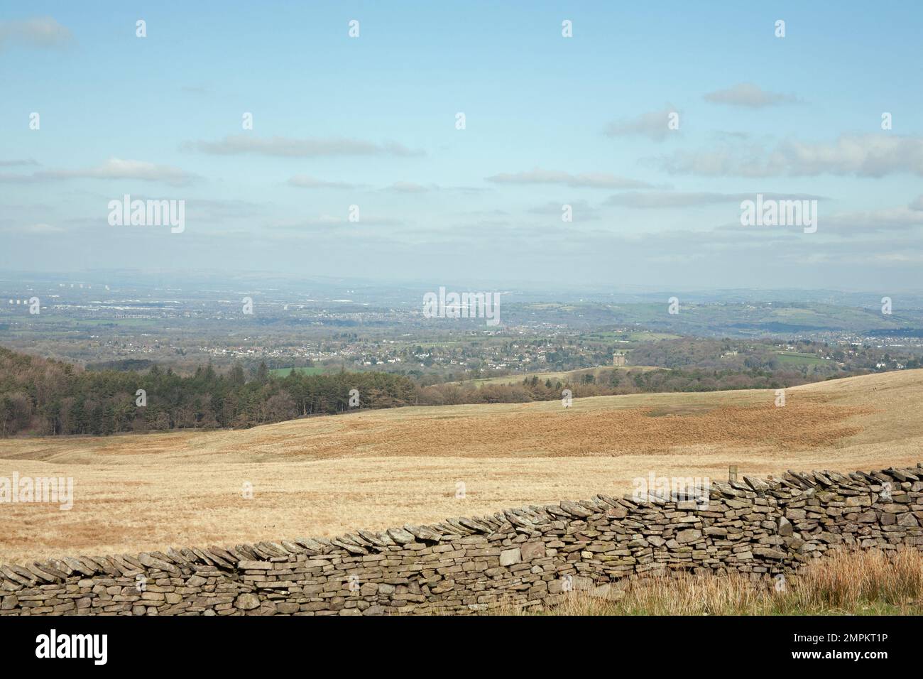 Dark peak cheshire hi-res stock photography and images - Alamy