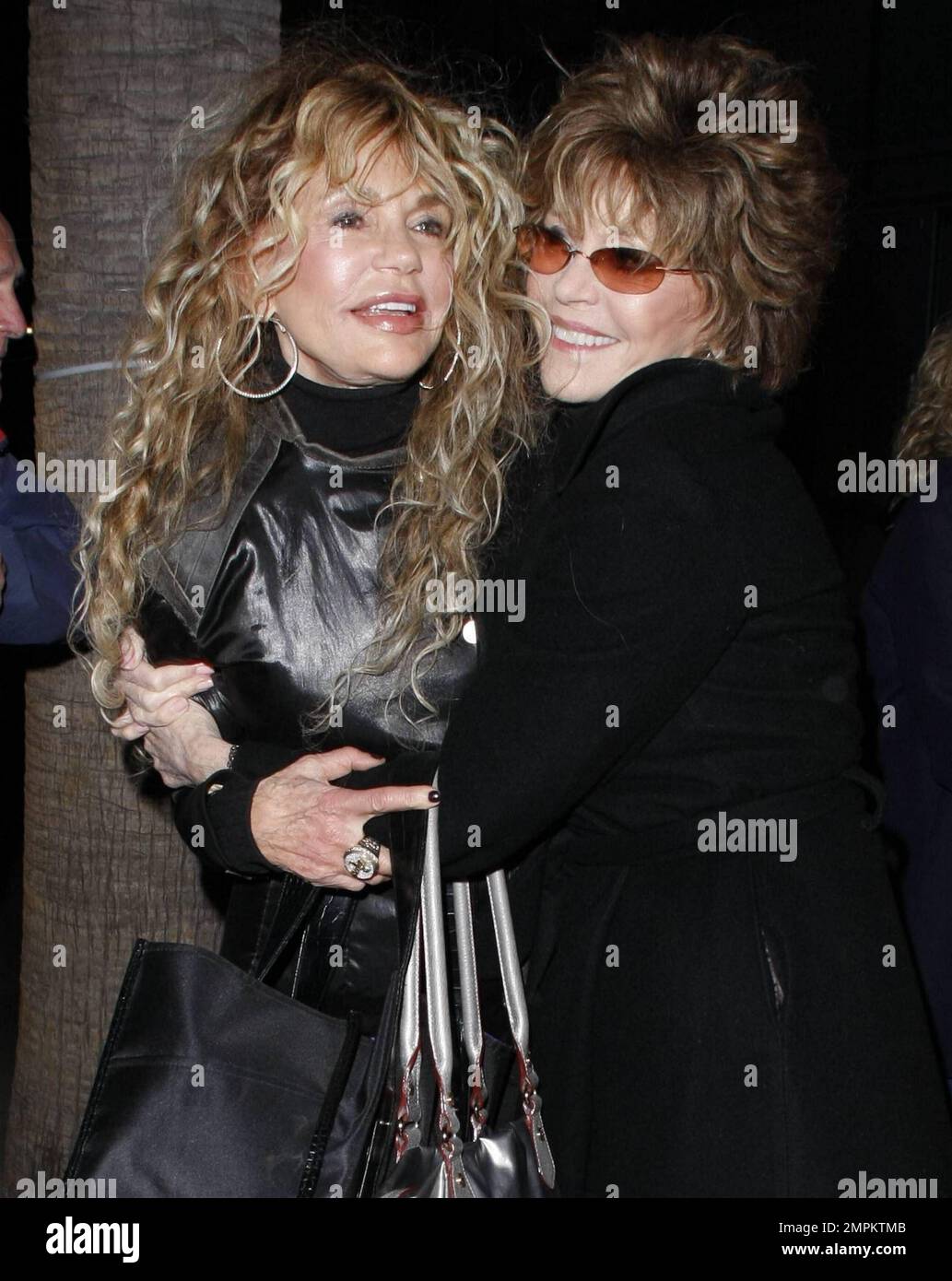 Dyan Cannon and Jane Fonda have a little hug at the Staples Center for ...