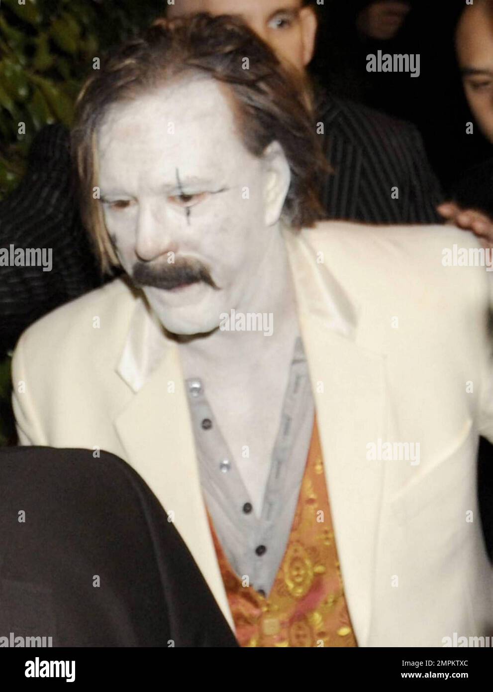 Micke Rourke gets the Halloween weekend started early, dressing in ...