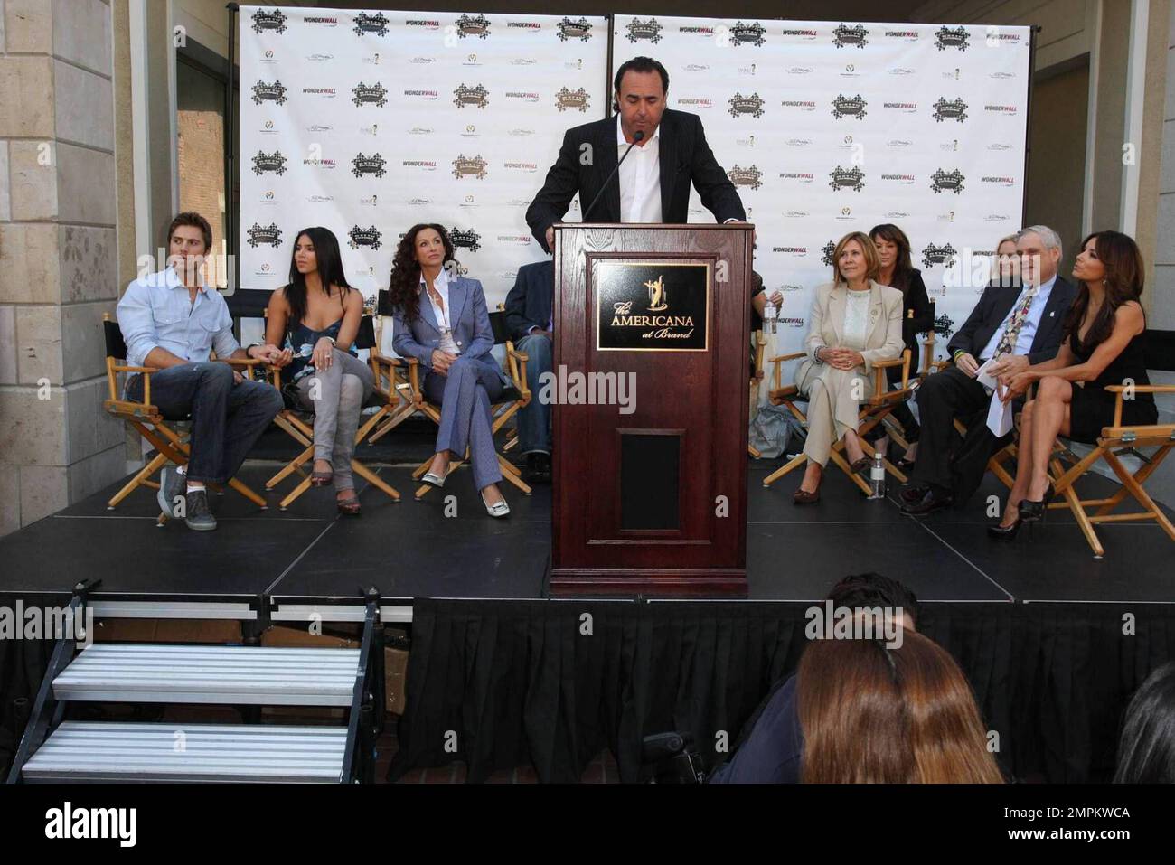 Eva Longoria takes the stage with Rosalyn Sanchez, Sofia Milos, Laura ...