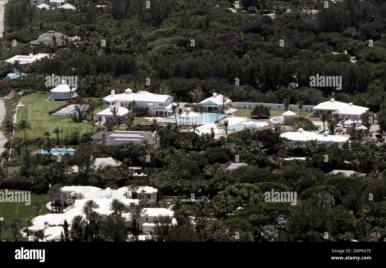 Aerial views of Celine Dion's new waterfront paradise on Jupiter Island ...
