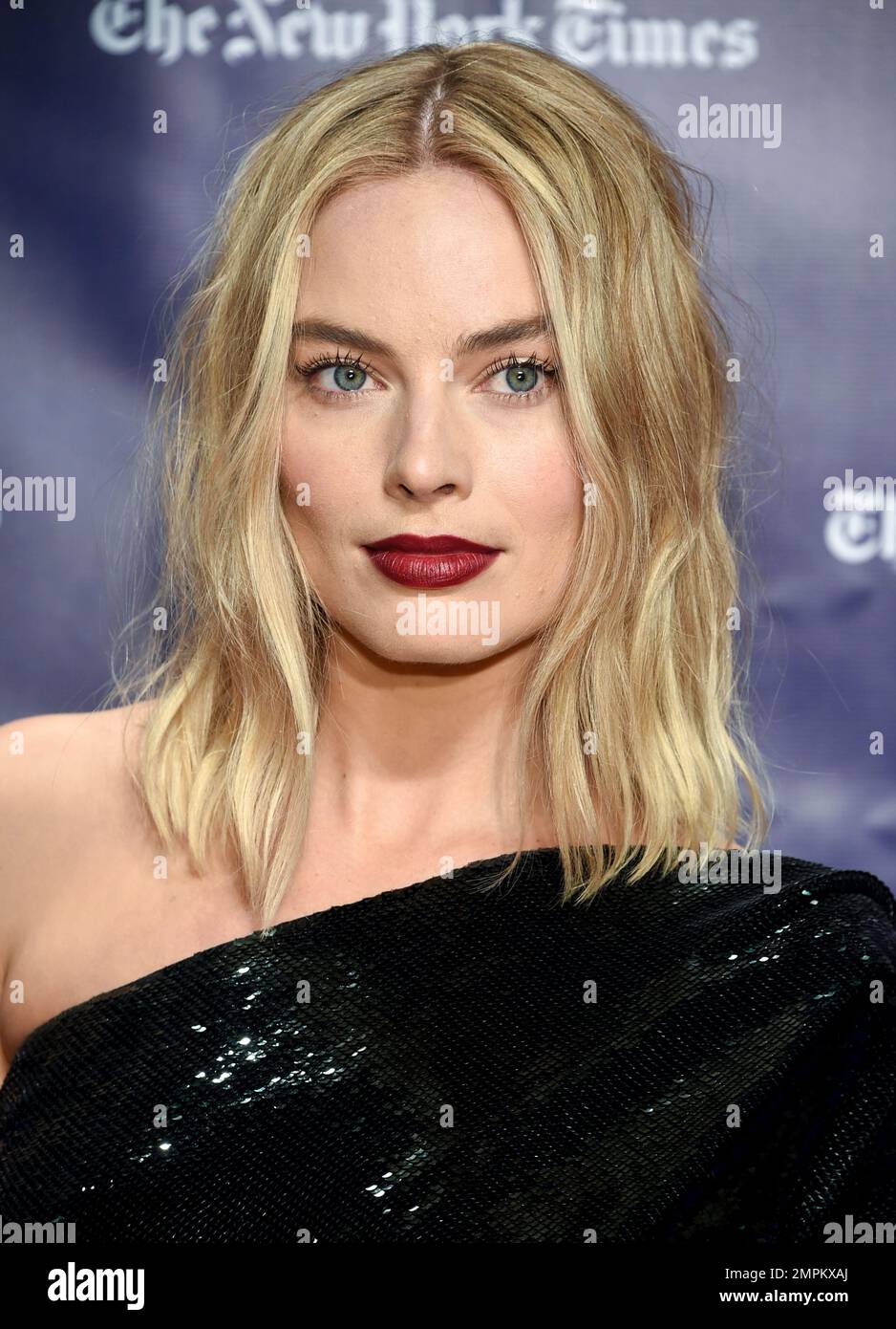 Actress Margot Robbie attends the 27th annual Independent Film Project ...