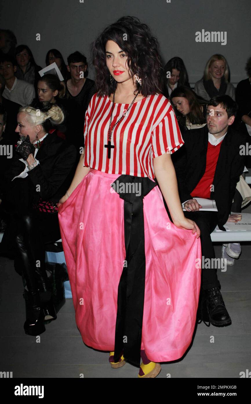 Singer Marina Diamandis (aka Marina & The Diamonds) shows off her long ...