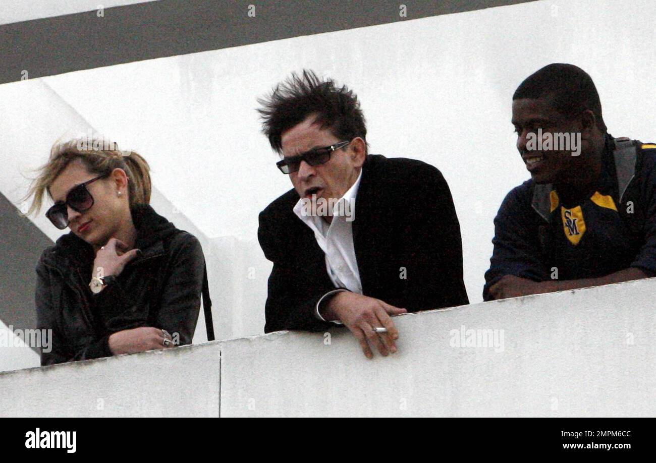 Natalie kenly and charlie sheen hi-res stock photography and images - Alamy