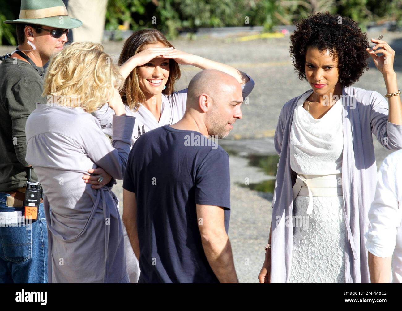 Minka Kelly, Rachael Taylor, Annie Ilonzeh and Ramon Rodriguez film ...
