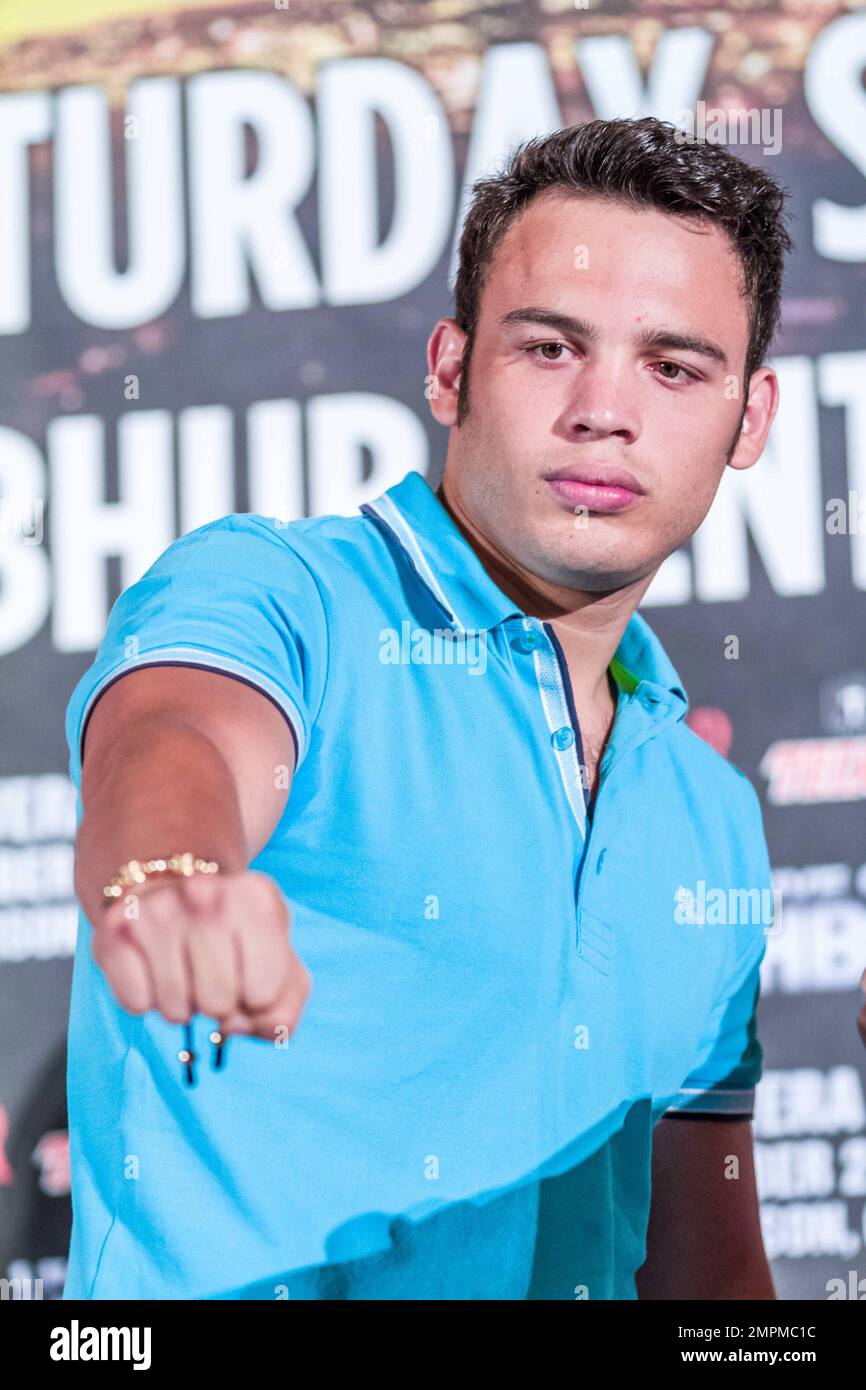 Pro boxer Julio Cesar Chavez Jr (46-1-1, 32 KOs) (left) and Pro boxer ...