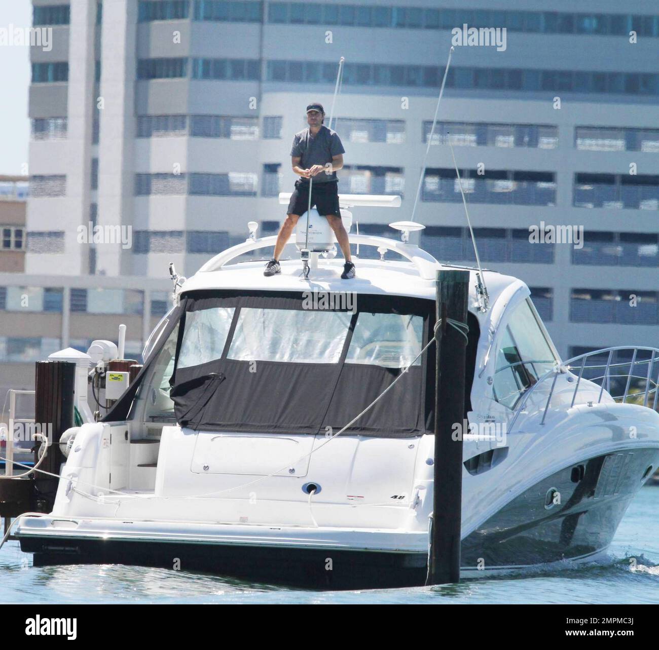 EXCLUSIVE!! Puerto Rican singer Chayanne and wife Marilisa Maronesse ...