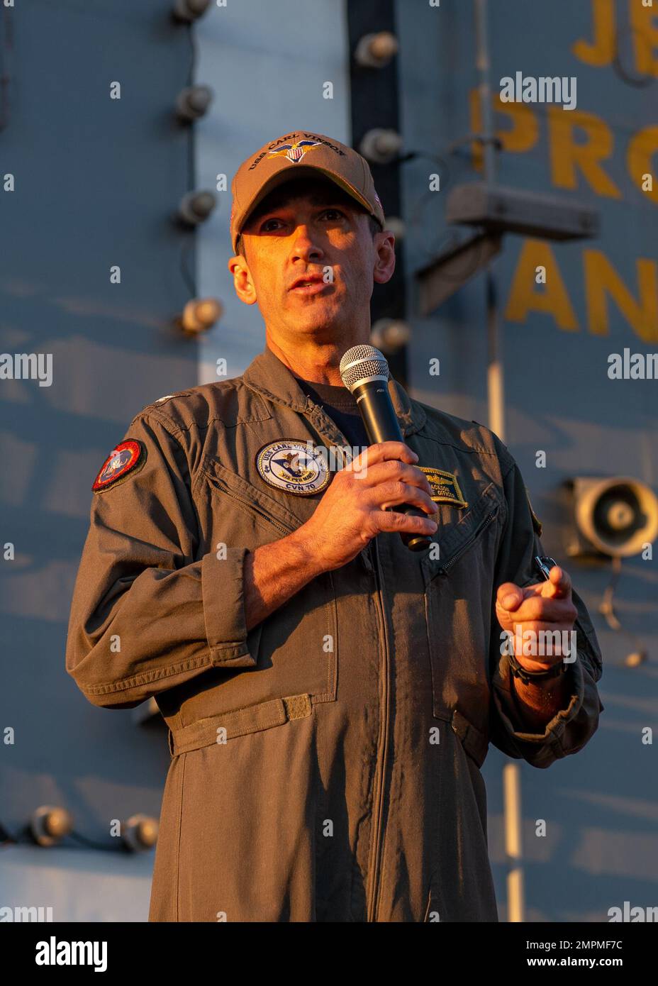 221104-N-MD461-2234 SAN DIEGO (Nov. 4, 2022) Capt. Ryan Jackson ...