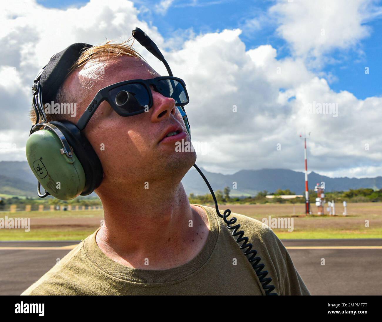 U.S. Air Force Staff Sgt. Sean Donnelly, 15th Aircraft Maintenance ...